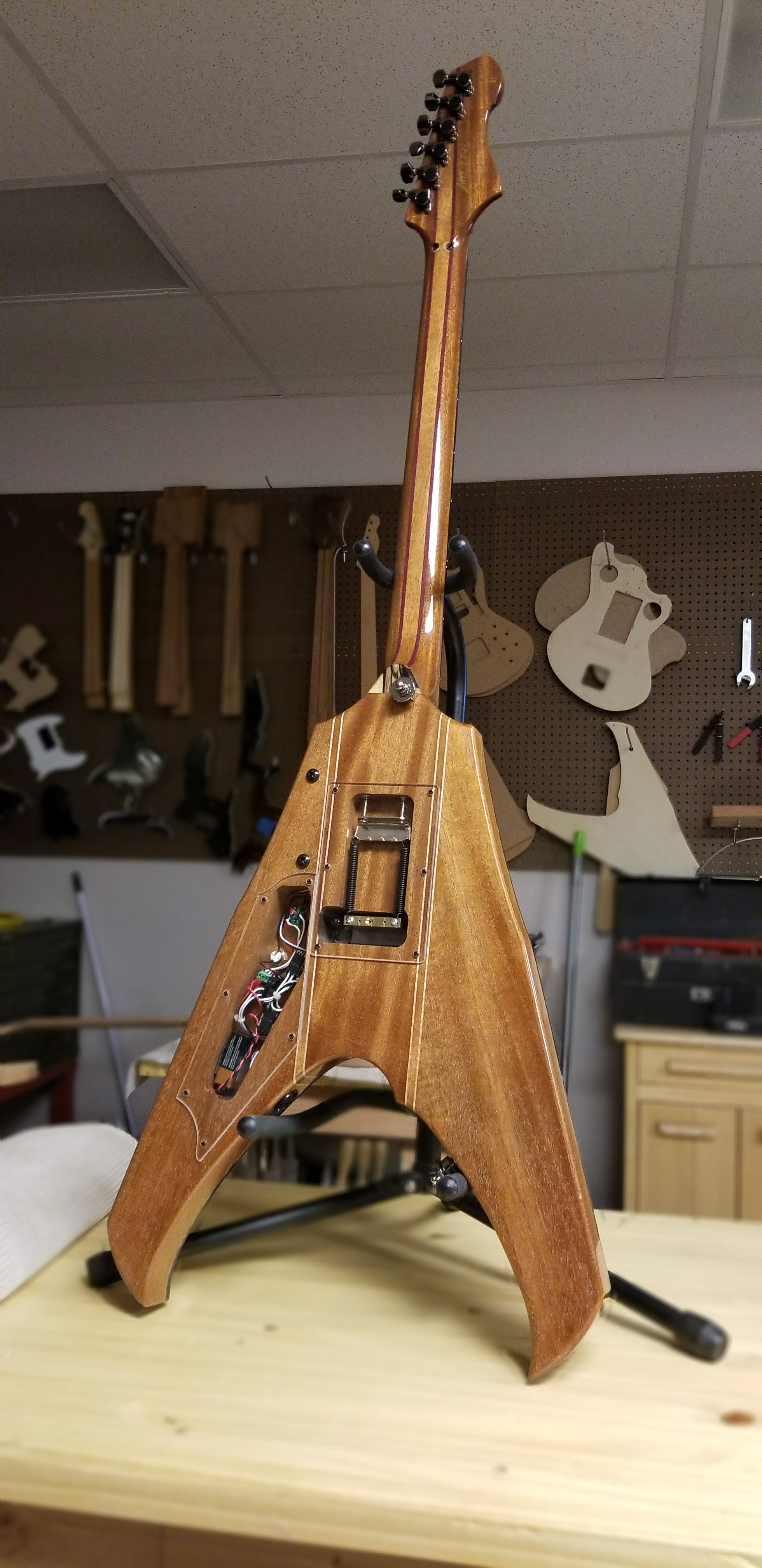 Valiant Model Deposit | Gullett Guitar Co